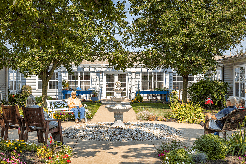 Best Assisted Living & Memory Care - The Courtyard at Ohio